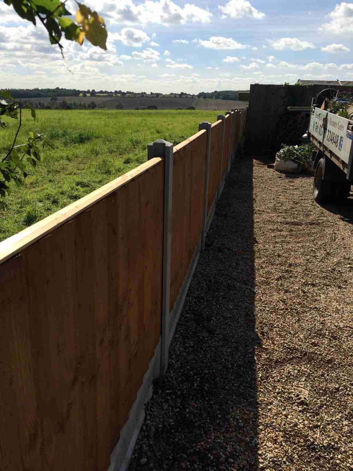 Fencing & Landscaping - Tarmec & Croft